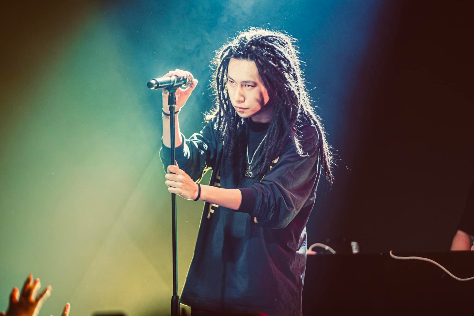 STINGING RAY | FIRE IN YOUR EYES | Reggae Tastemaker