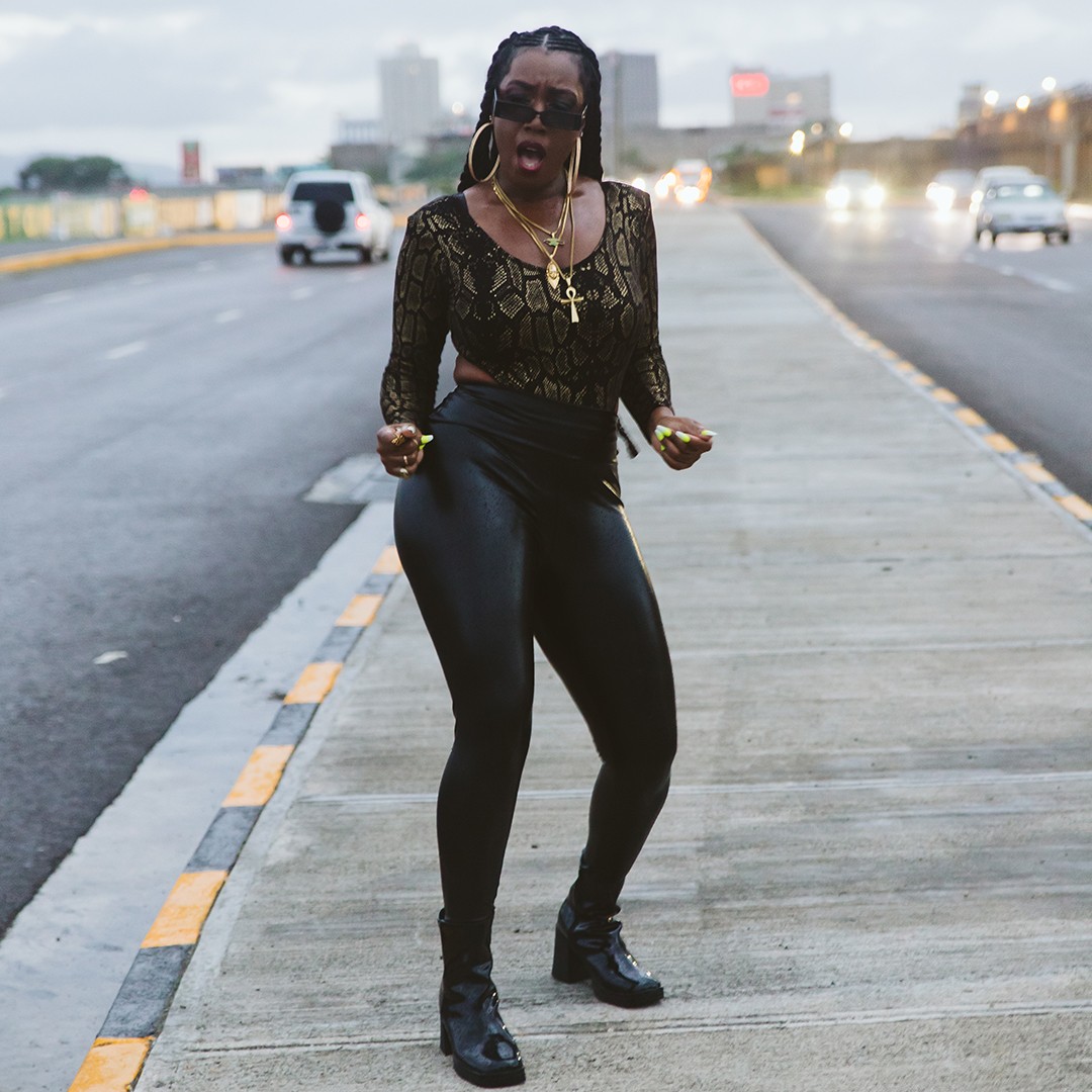 YEZA | TEK CHAT | Reggae Tastemaker